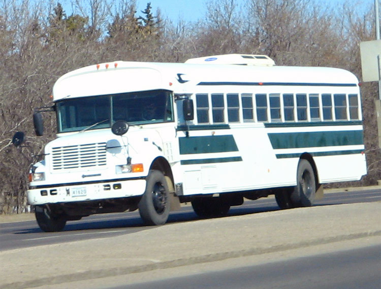 Canadian Forces Buses - MOTORCOACHES - Canadian Public Transit ...