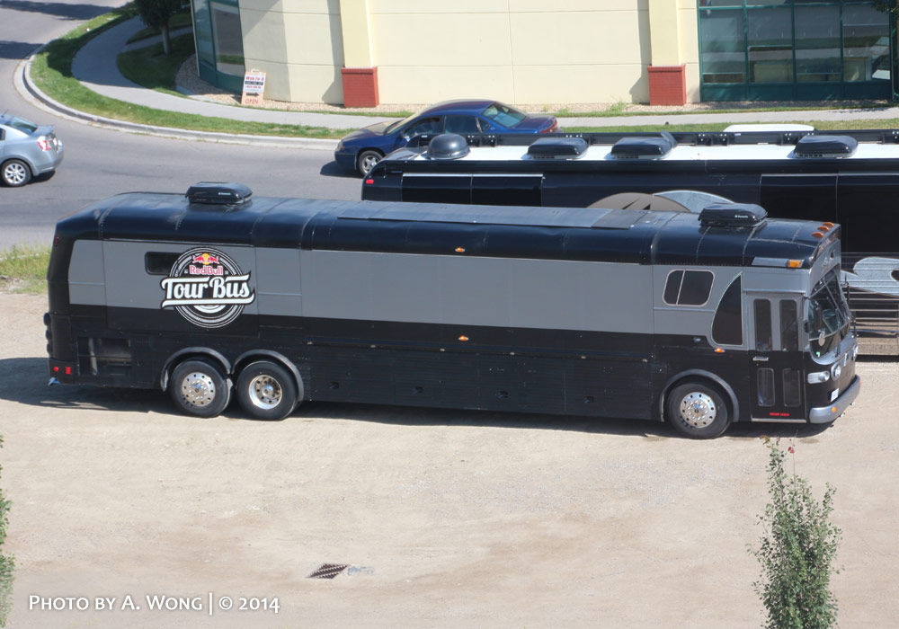 Red Bull Tour Bus - ALL VEHICLES - Canadian Public Transit Discussion Board